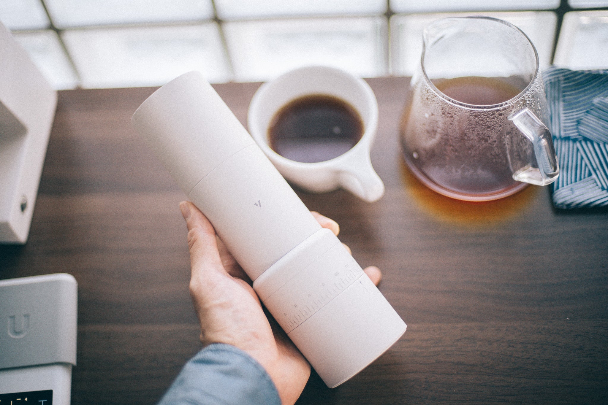 持ち運びできる充電式電動ミル Varia EVOのレビュー – LIGHT UP COFFEE